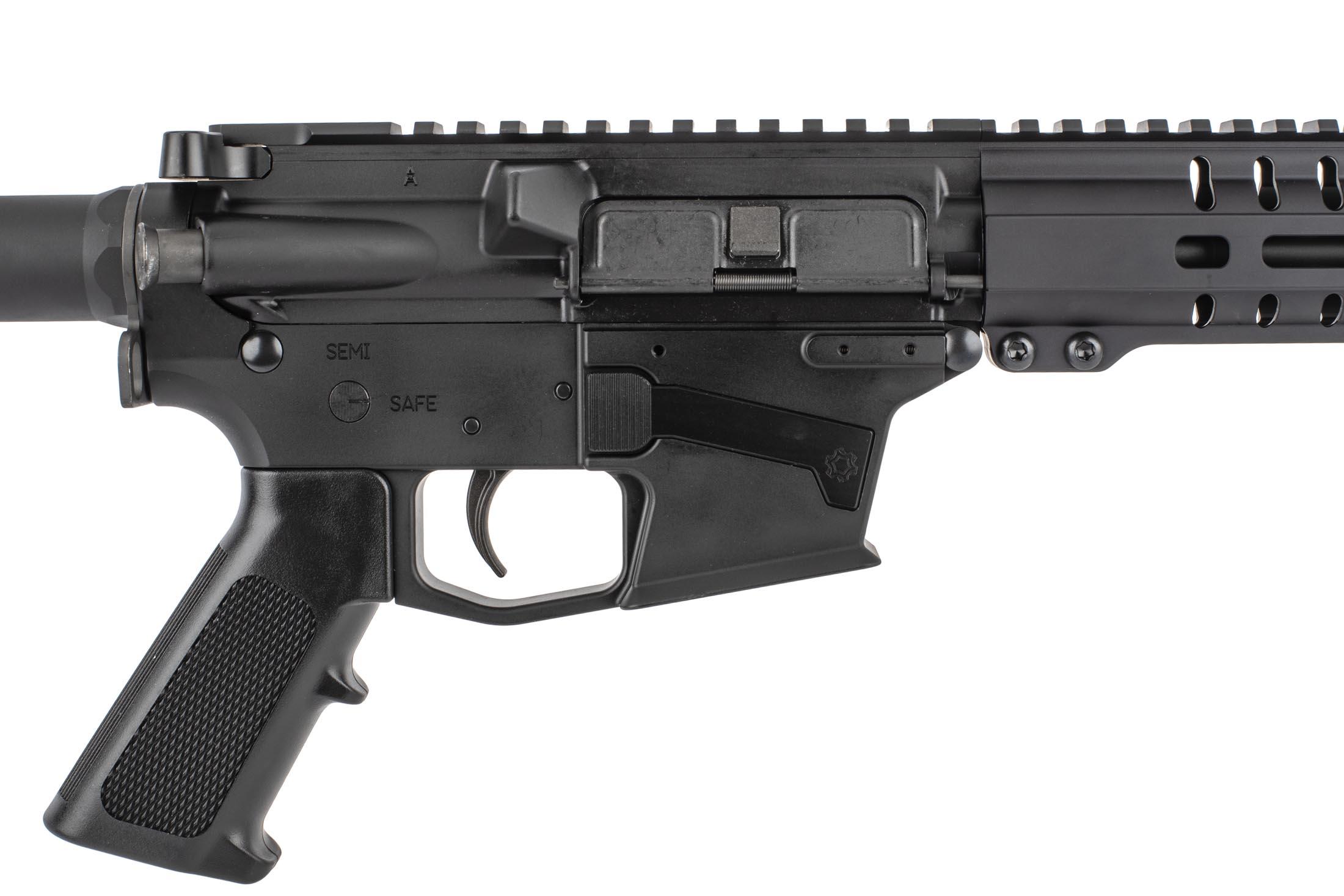 CMMG Banshee 100 Mk57 8" 5.7x28mm Pistol - 7" RML M-LOK Rail 57A24E9